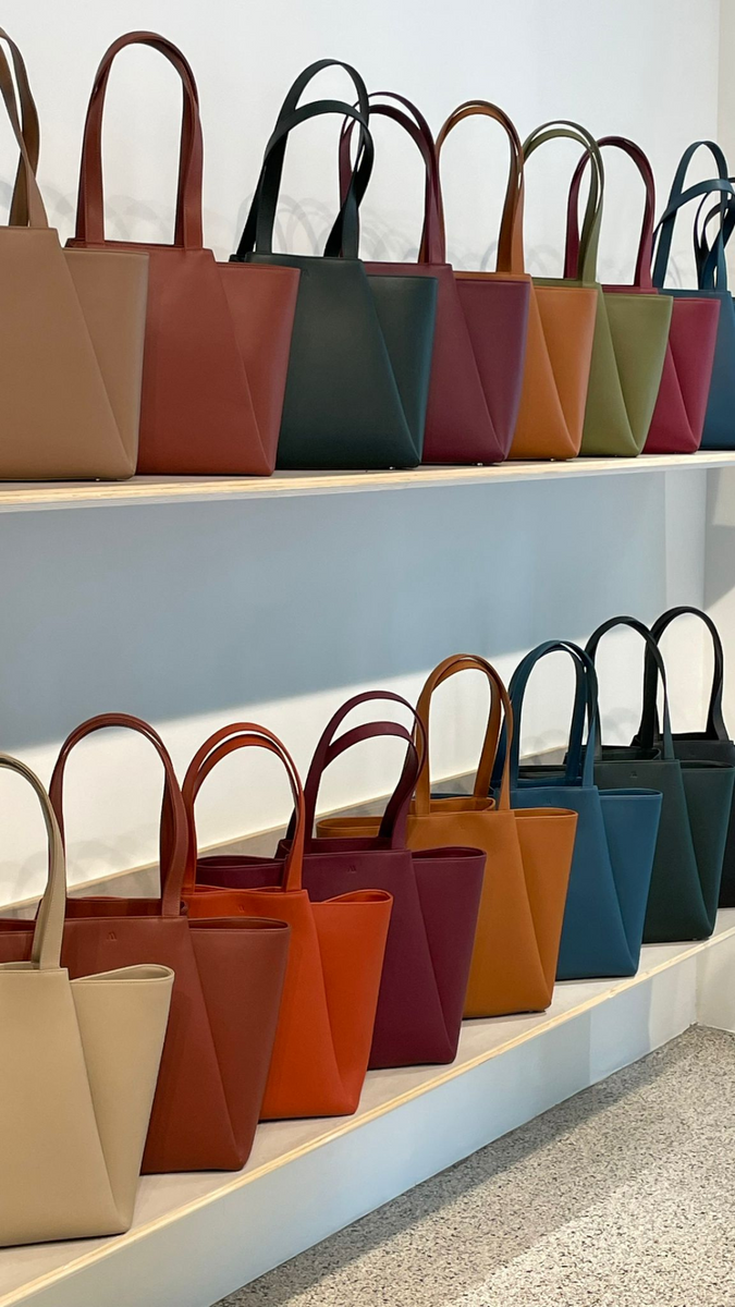 The new collection arrived in stock: perfectly timed for your office c ...